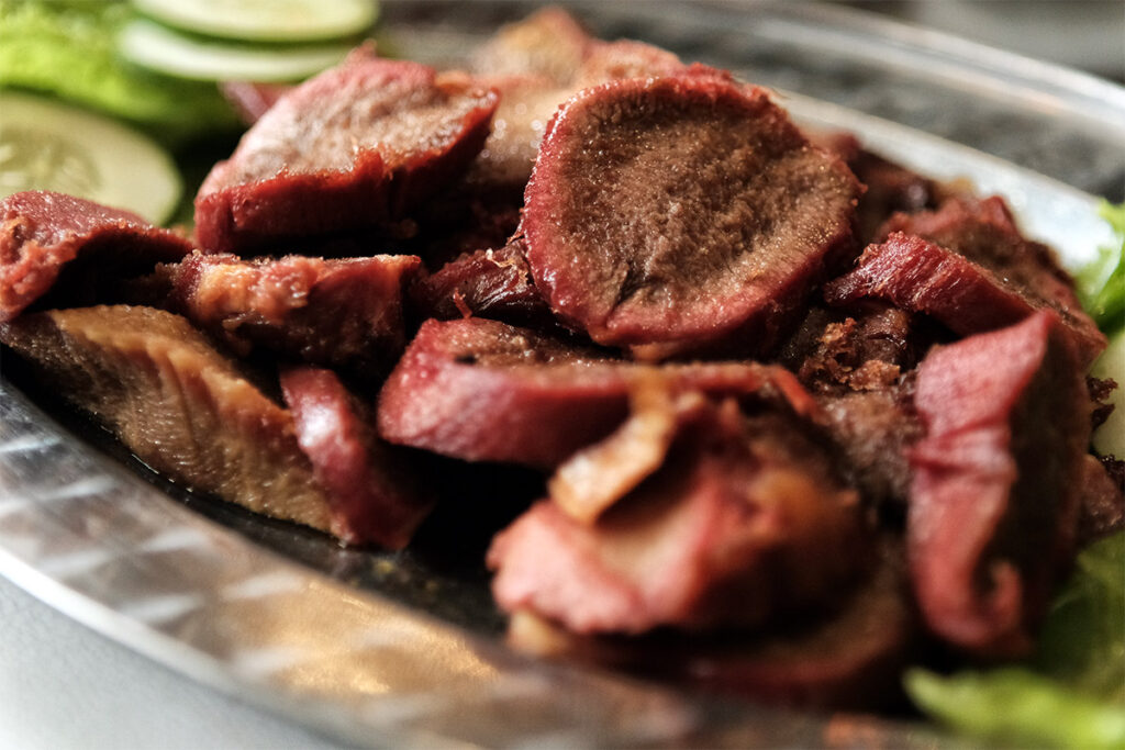 Mau Lidah Goreng Sapi Istimewa di Jember? Yuk Mampir ke RM. Lestari