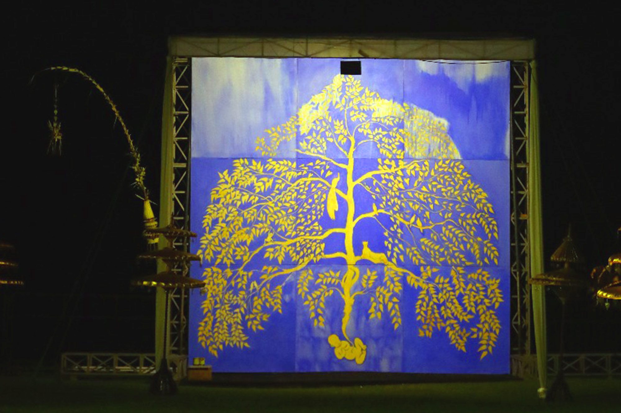 Pohon Mandala di Borobudur: Simbol Kesadaran Semesta yang Mengakar ...