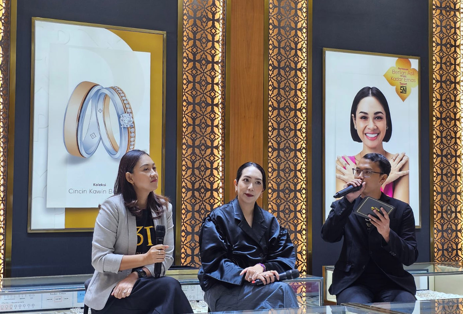 Strategi The Palace Jeweler Apresiasi Pelanggan lewat Semarak ...